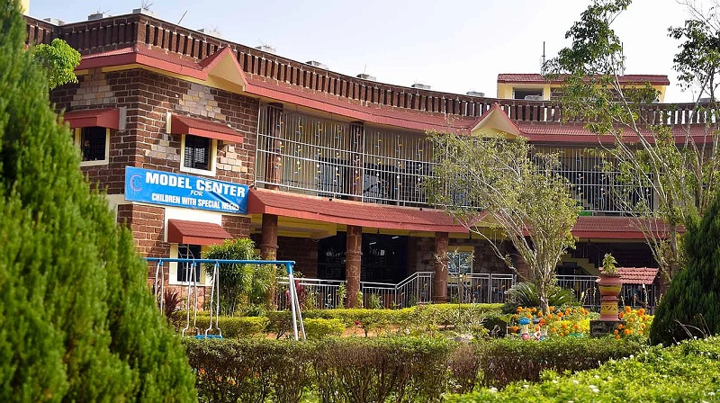 IHS Images & Videos: Campus Infrastructure, Building, Hostel & Labs ...