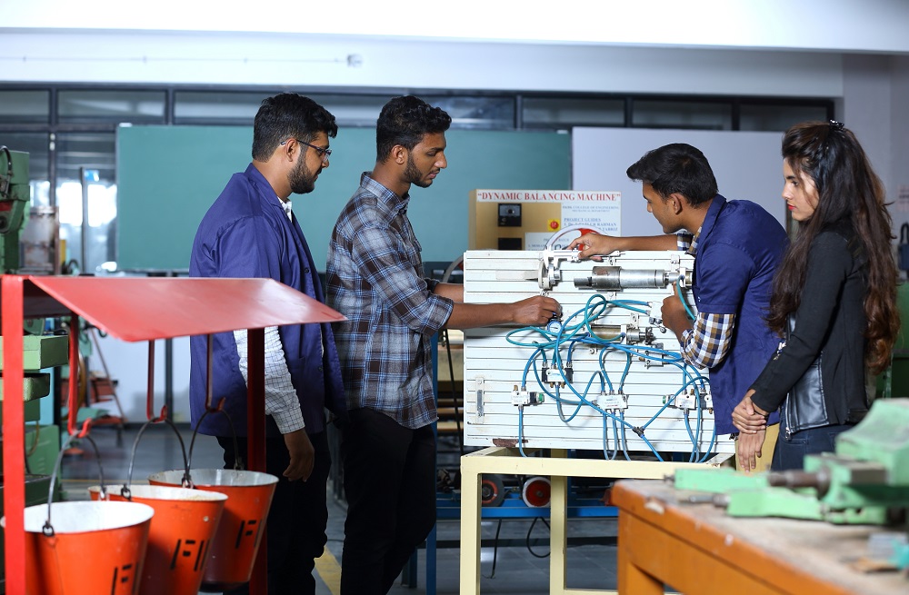HKBK College of Engineering Images & Videos: Campus Infrastructure ...
