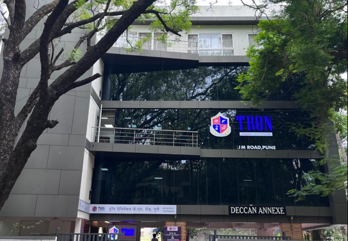 Tron School of Animation, Graphics and Artology, JM Road Images ...