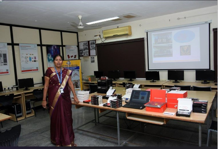 Agni College of Technology Images & Videos: Campus Infrastructure ...