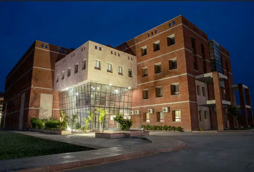 JECRC University Images & Videos: Campus Infrastructure, Building ...