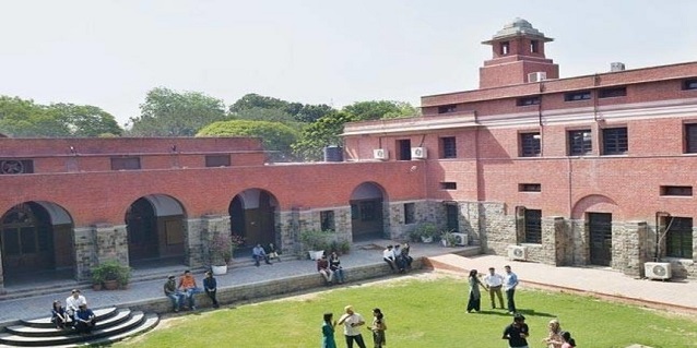 DU reopens four more libraries for research scholars, faculty members