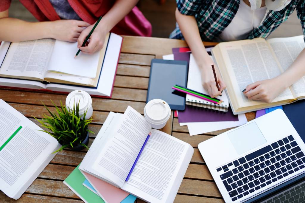 How To Solve Puzzles For IBPS And Other Banking Exams Check Complete How To Solve Puzzles For IBPS And Other Banking Exams Check Complete