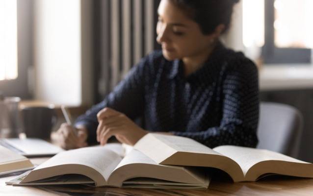 A Complete Guide on Dissertation