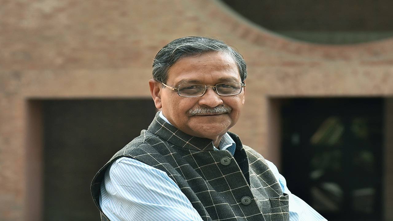 Professor Bharat Bhasker assumes charge as IIM Ahmedabad Director